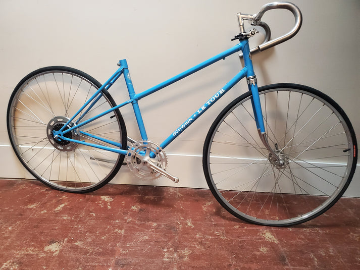 Schwinn Le Tour, Casual Vintage Road Bike, 50 cm, Blue – Cycle & Coffee