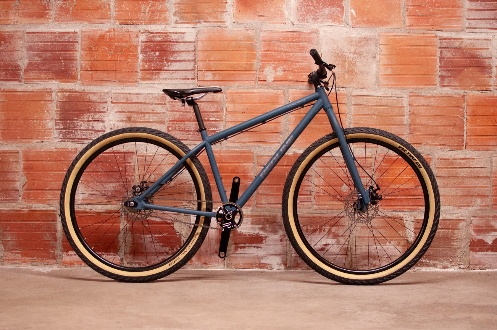 Redline Monocog - Steel Single-Speed 29er BMX Bike – Cycle & Coffee